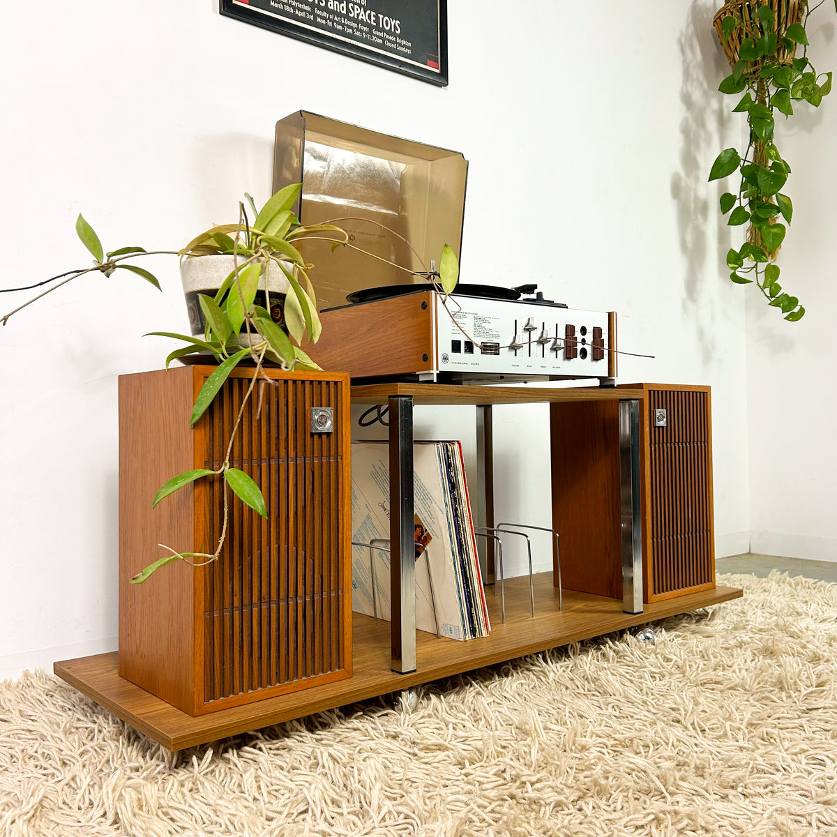 STEREO TROLLEY