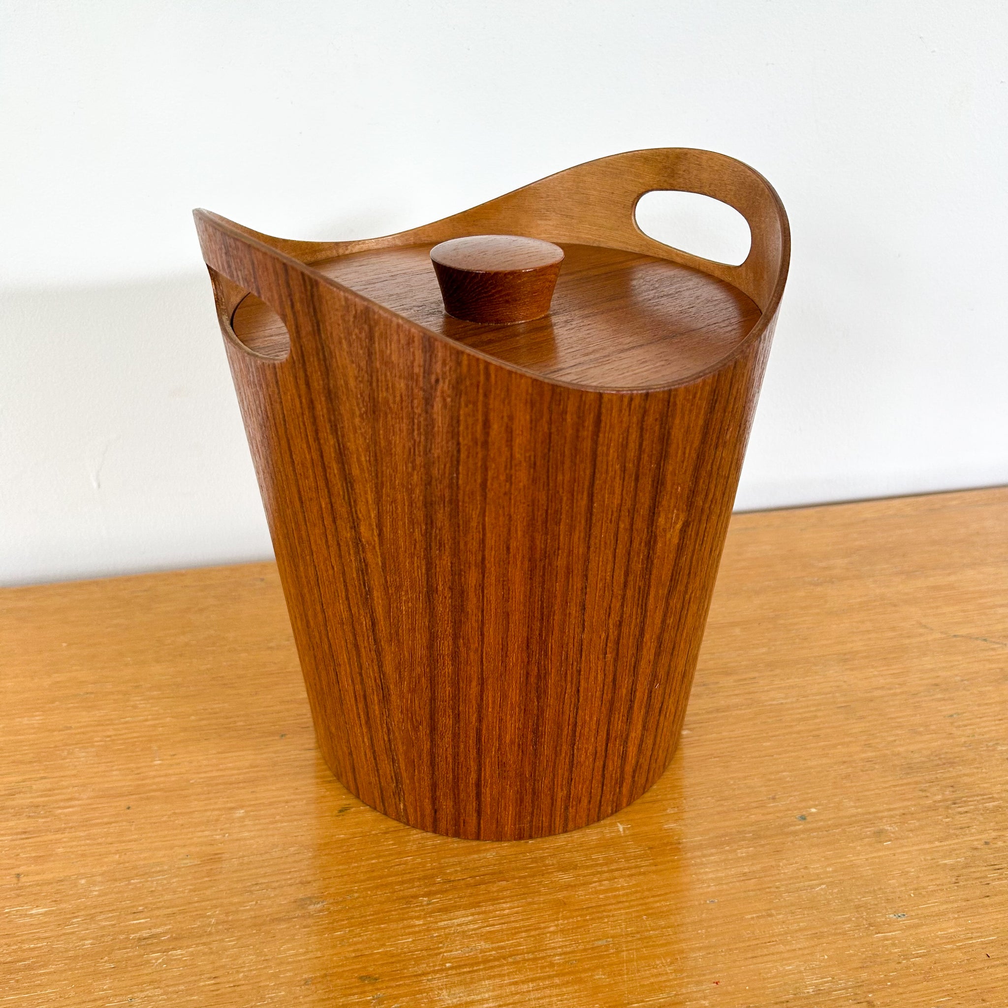 JAPANESE TEAK ICE BUCKET