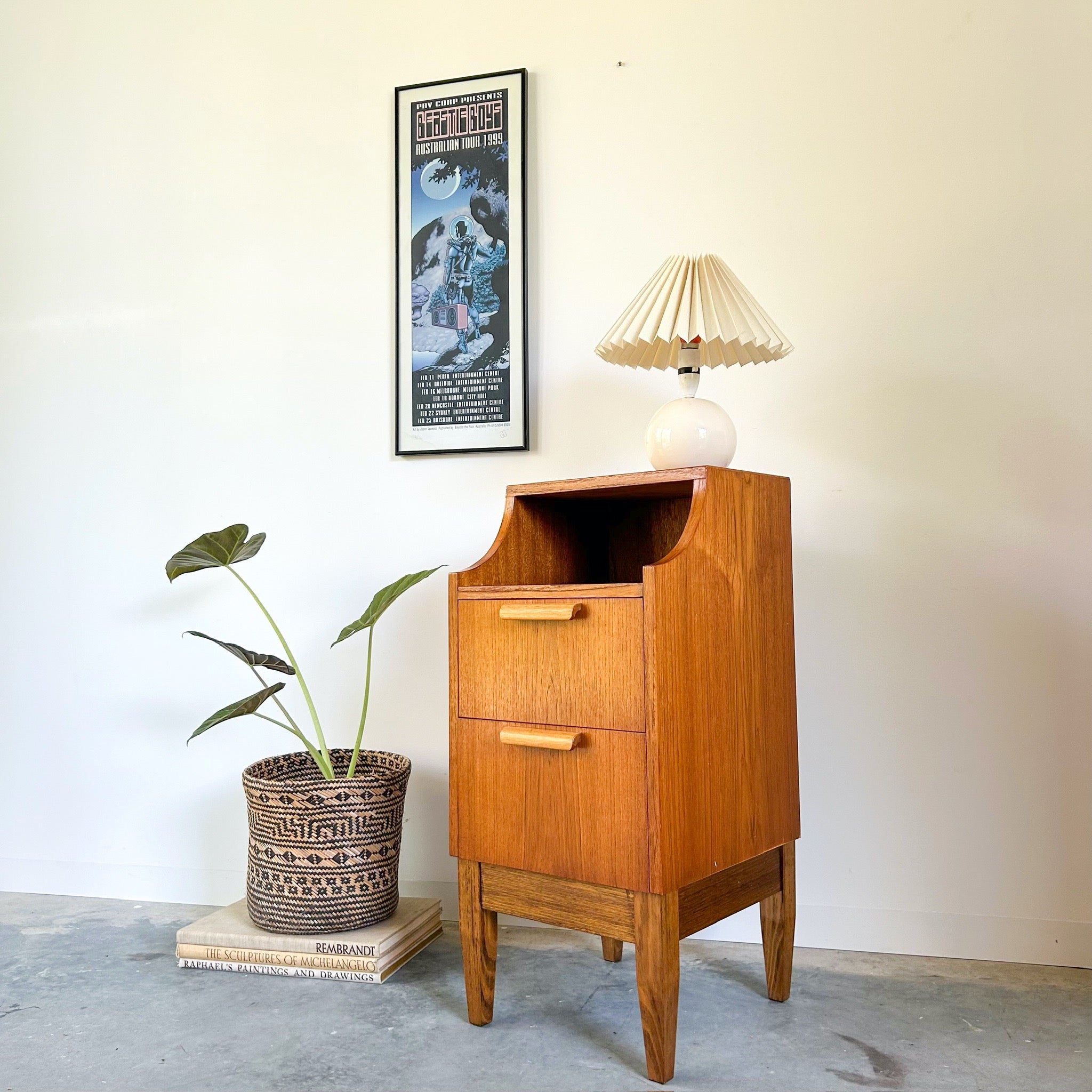 BEDSIDE TABLE WITH DRAWERS