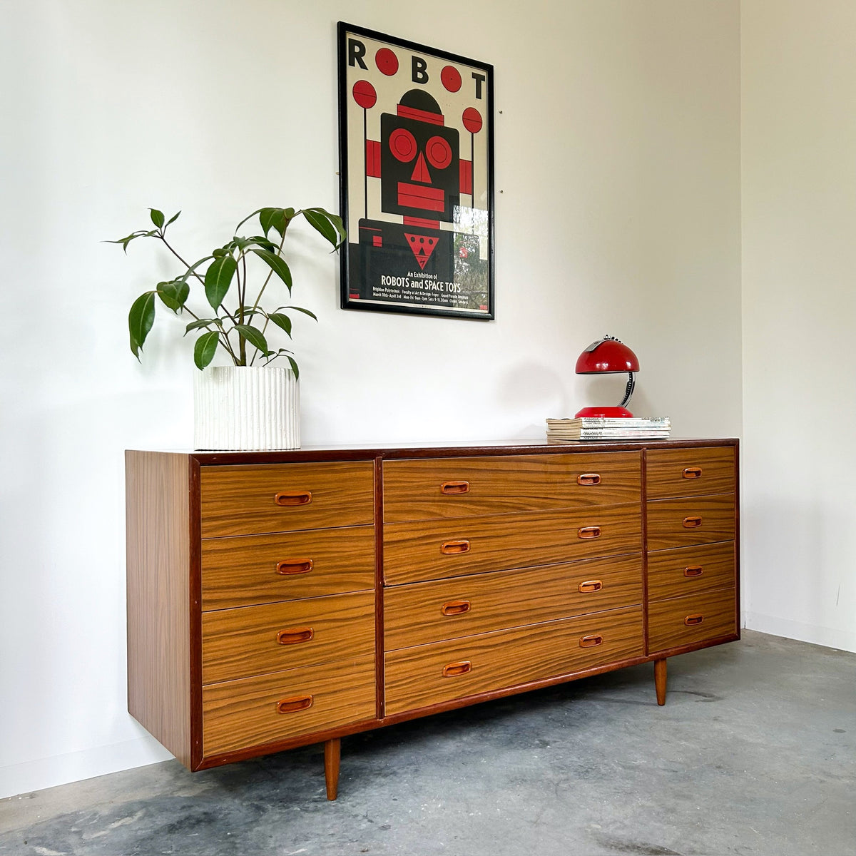 ALROB DRESSER DRAWERS