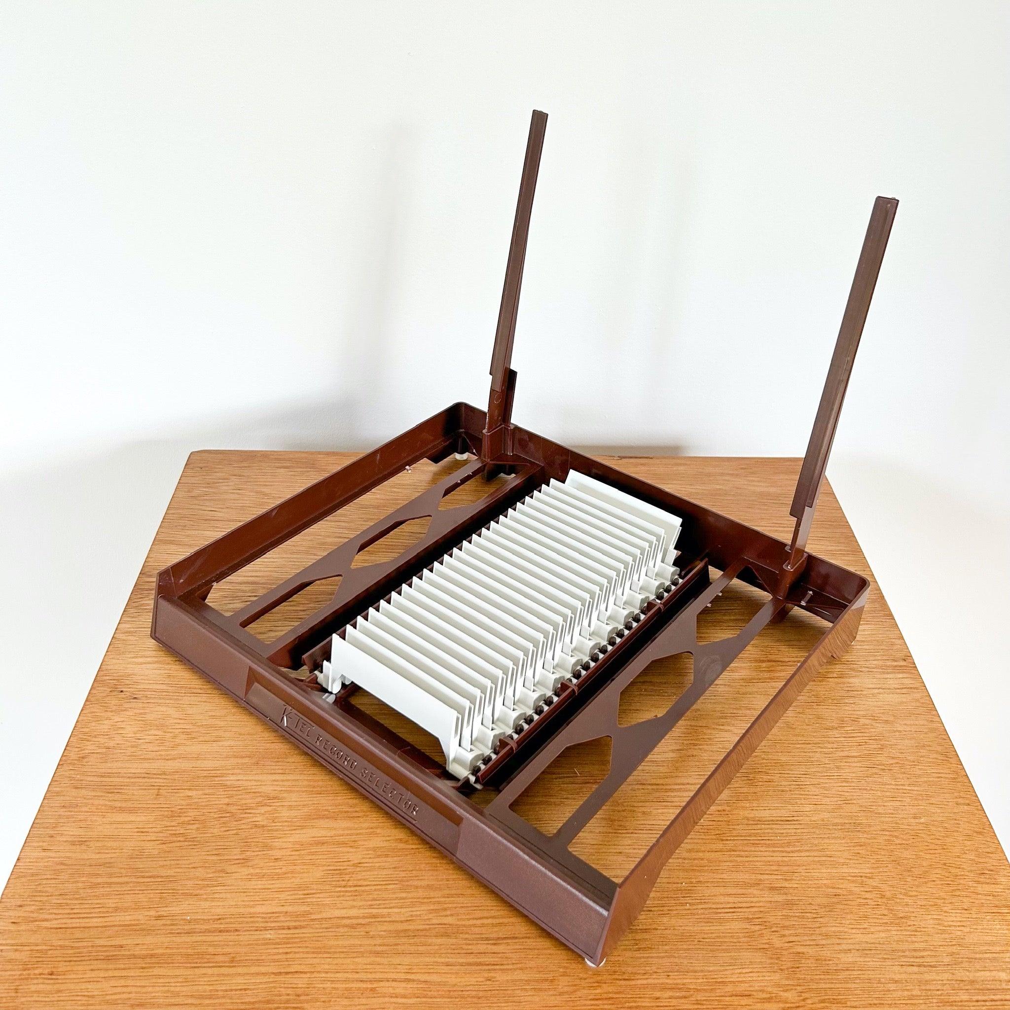 K-TEL RECORD SELECTOR