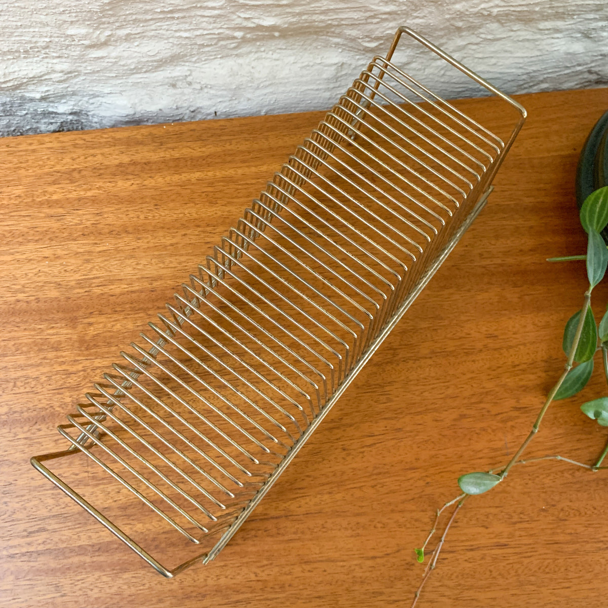 BRASS VINYL RECORD RACK
