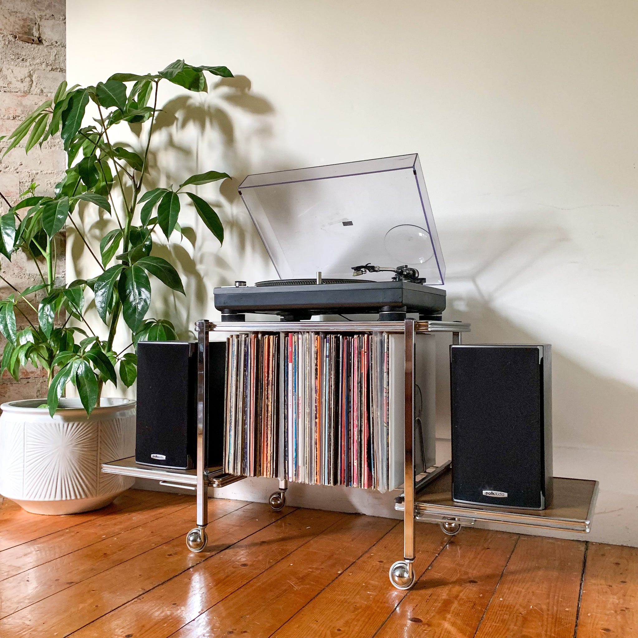 STEREO TROLLEY