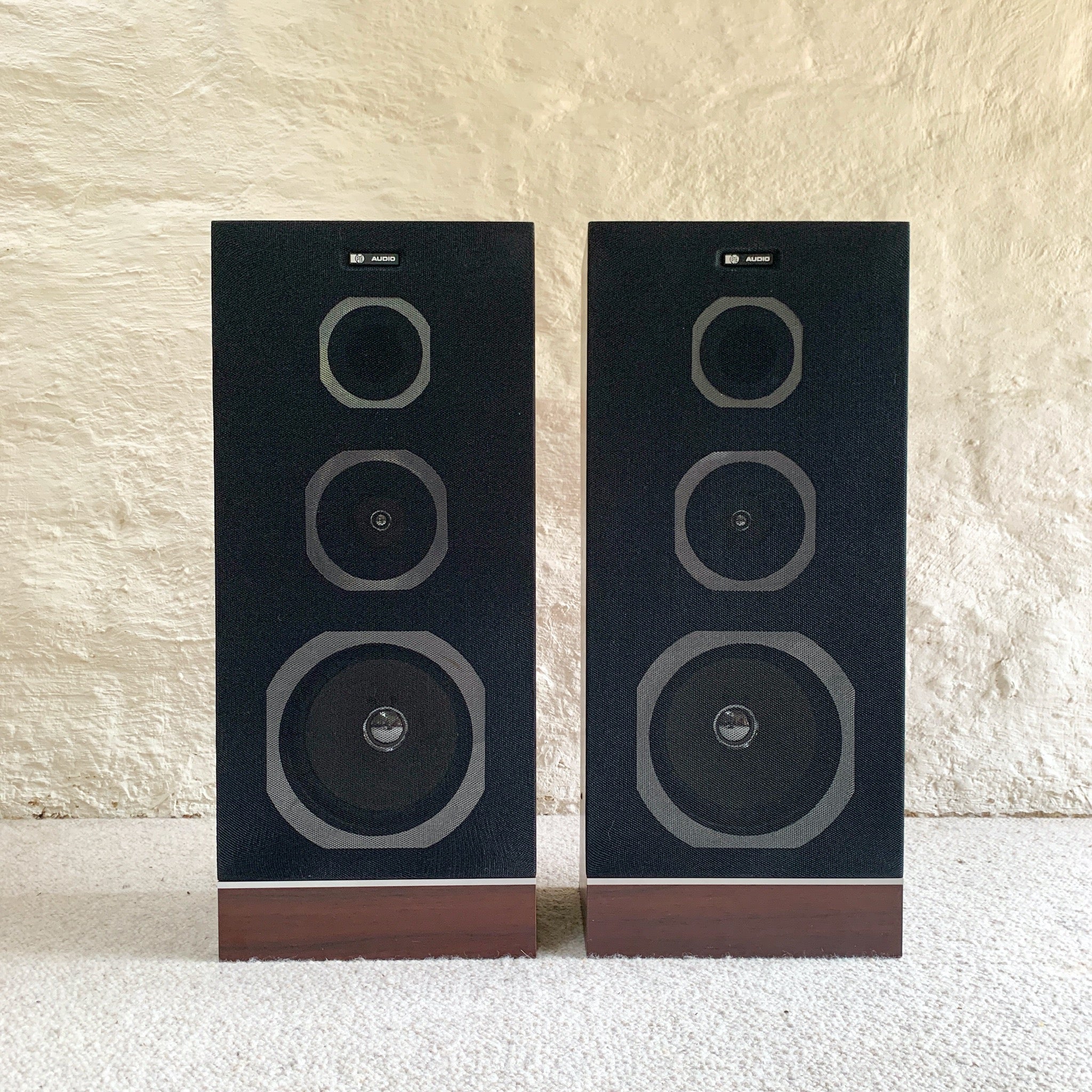 PYE SPEAKERS