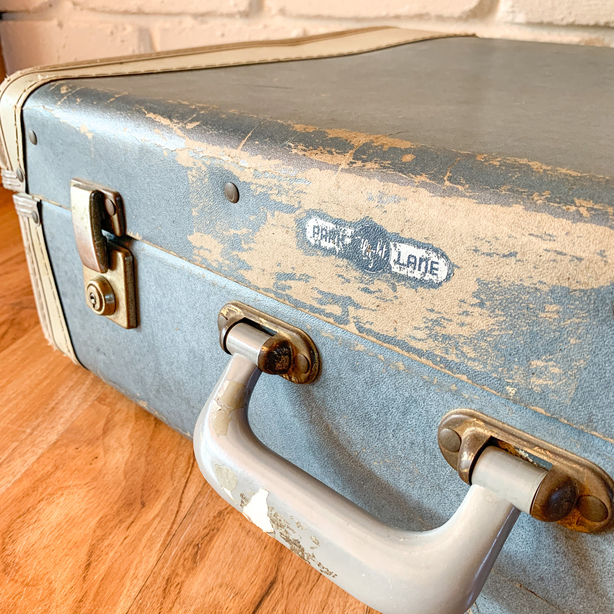 OSBORNE FLIGHT SUITCASE