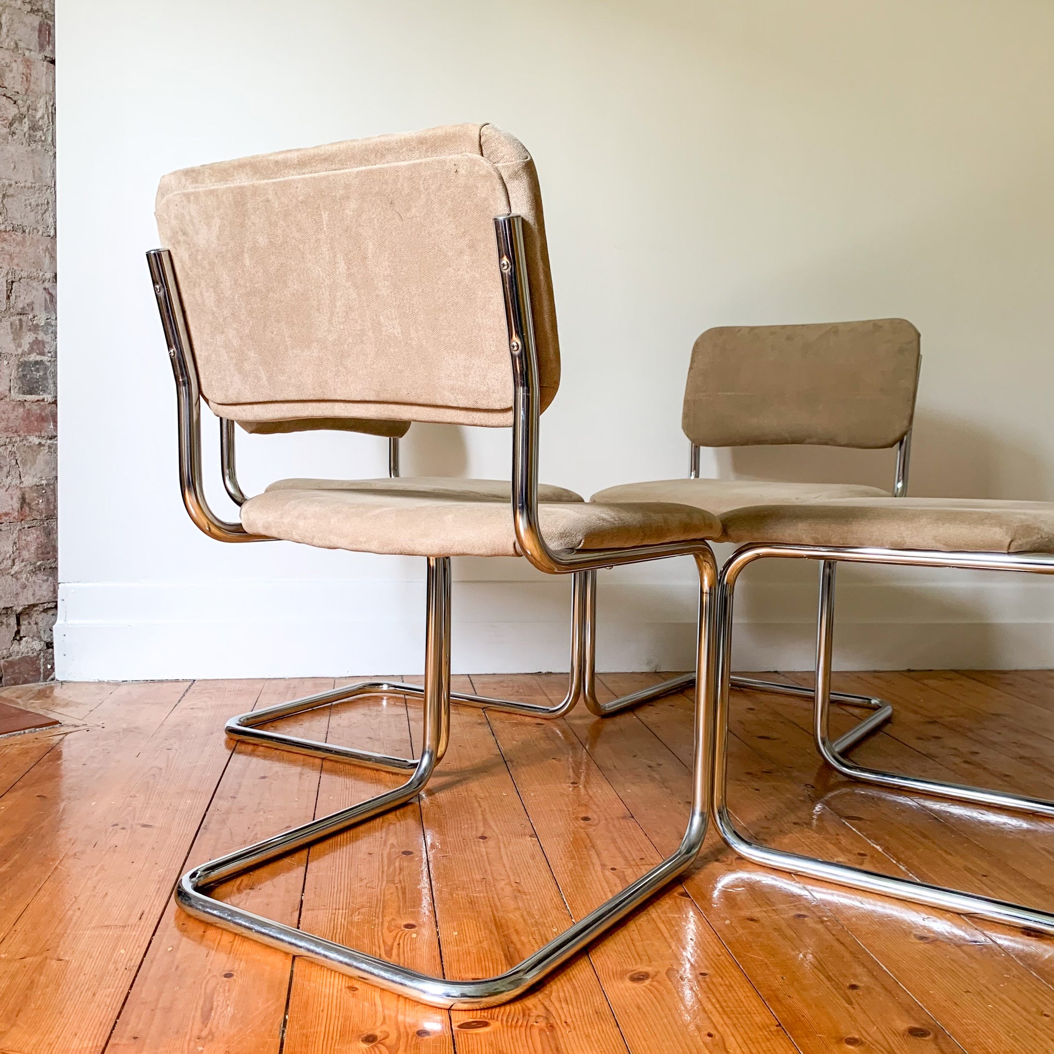 VELVET CANTILEVER CHAIRS