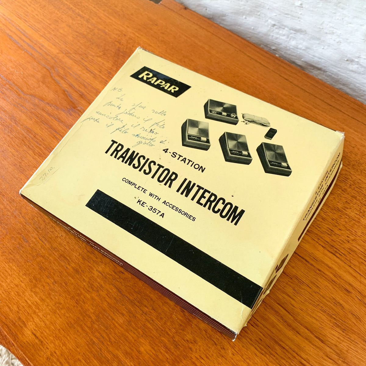 4-STATION TRANSISTOR INTERCOM