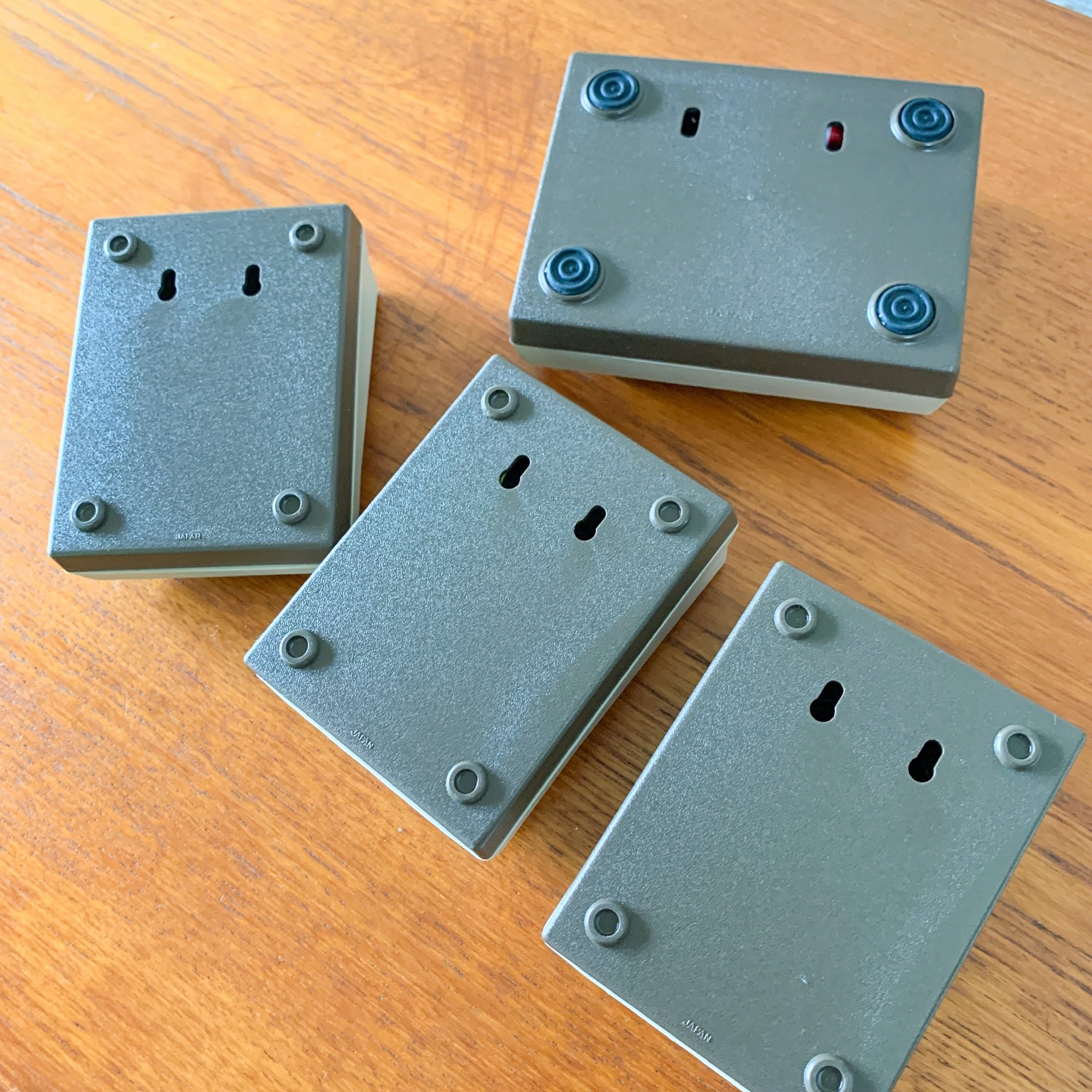 4-STATION TRANSISTOR INTERCOM