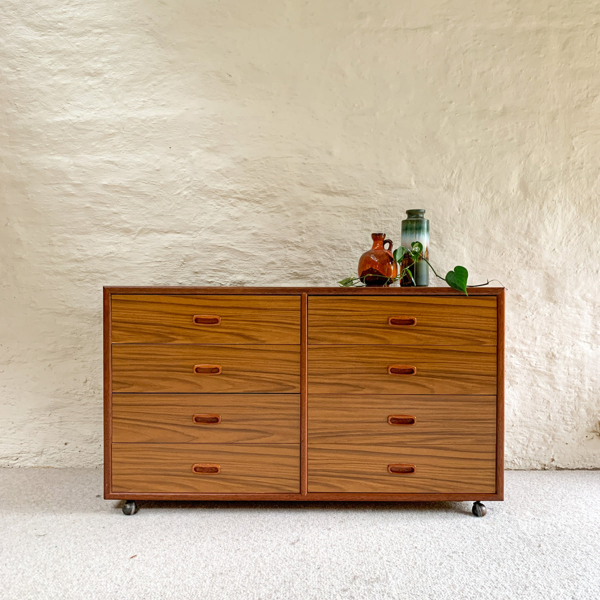 ALROB DRESSER DRAWERS