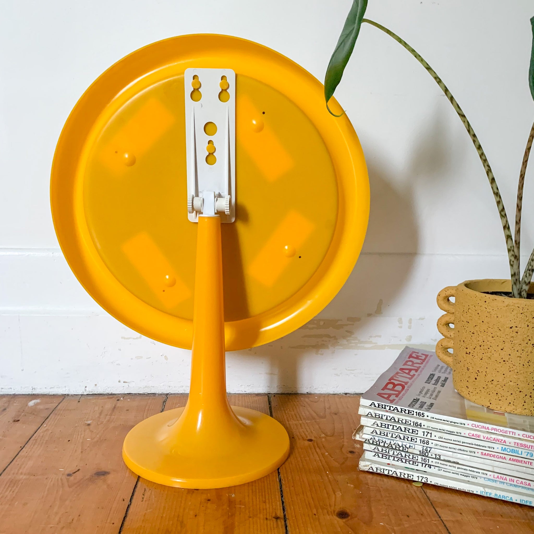 YELLOW VANITY MIRROR