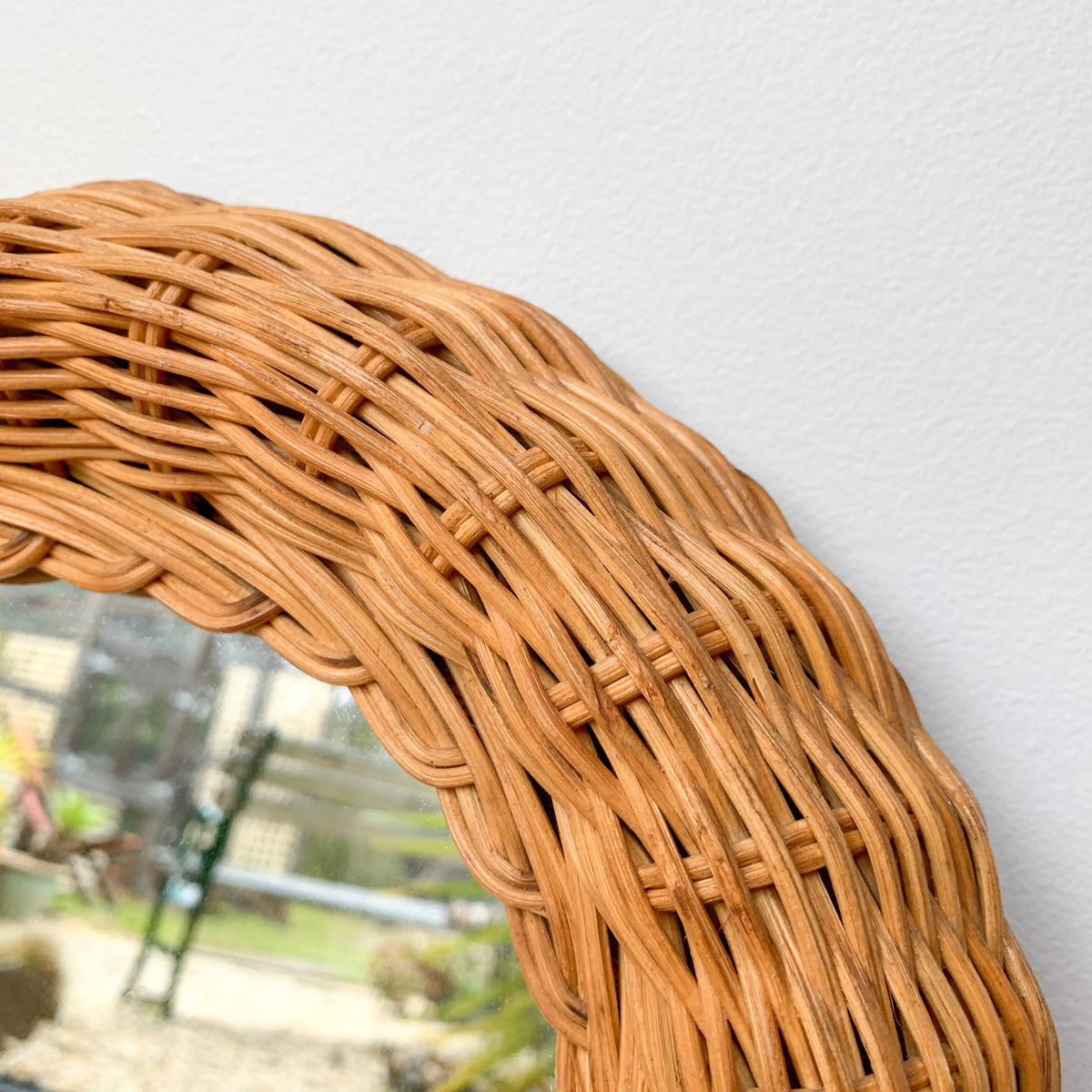 WICKER WALL MIRROR